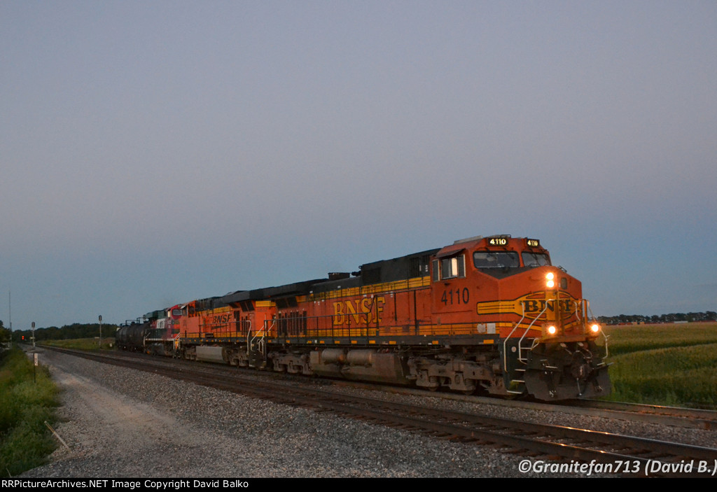 BNSF 4110